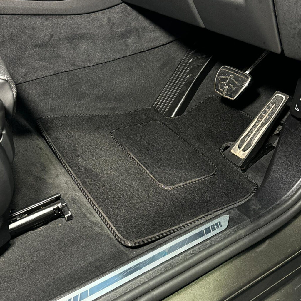 Porsche Boxster 2006 – 2011 Car Mats - Car Mats UK